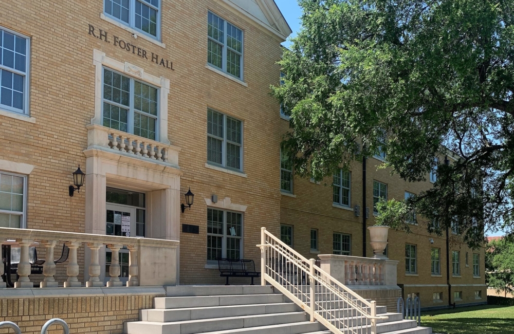 Housing & Residence Life | Foster Hall