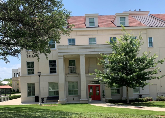 Housing & Residence Life | FSL Women’s Hall